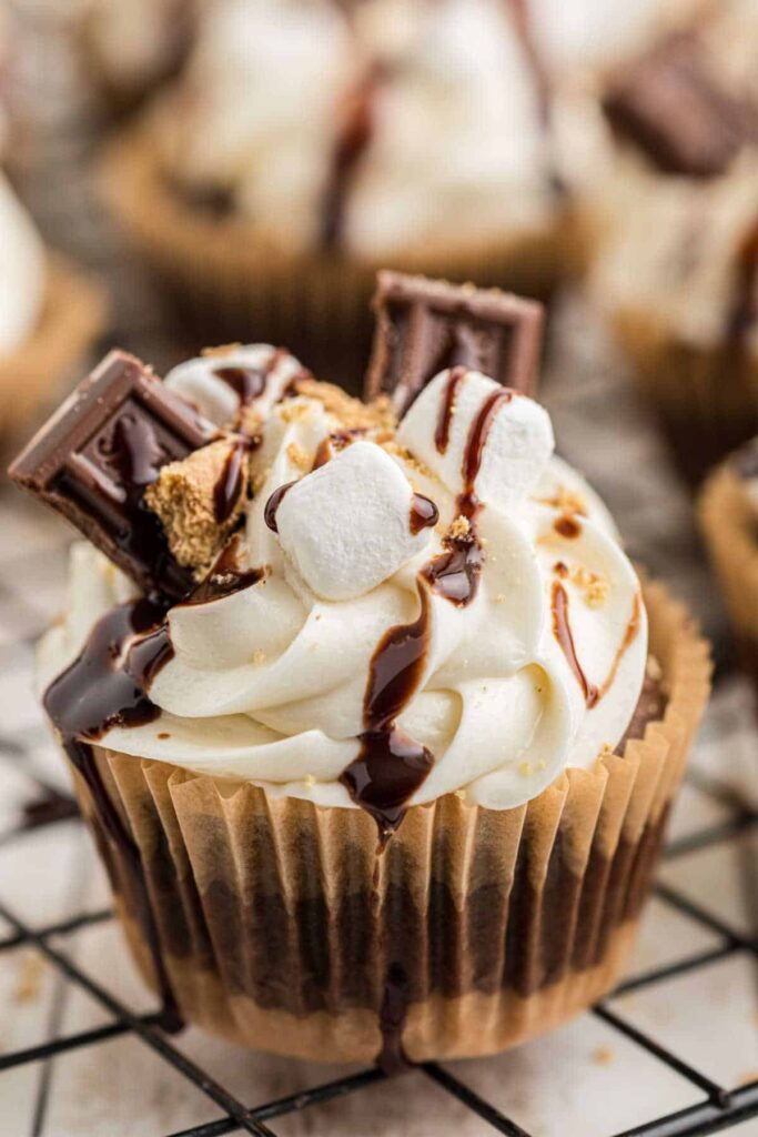 S'mores Cupcake Recipe | The Cagle Diaries